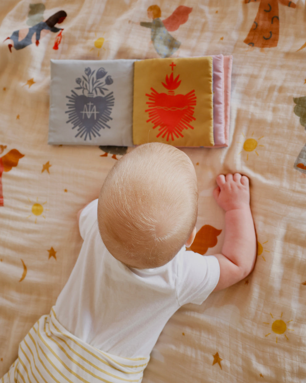 Catholic Baby Crinkle Books – Be A Heart