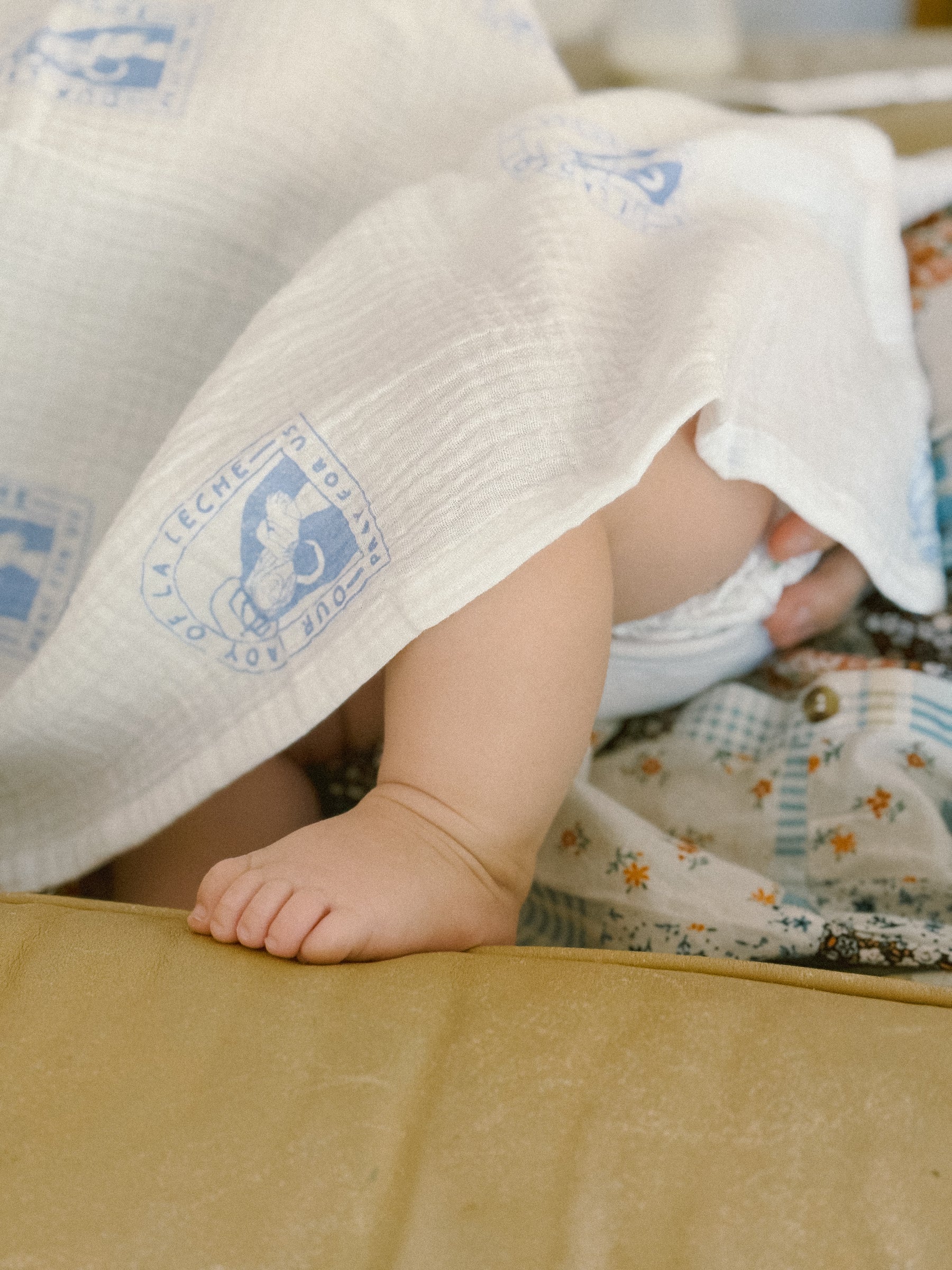 Our Lady of La Leche Nursing Cover | Be A Heart