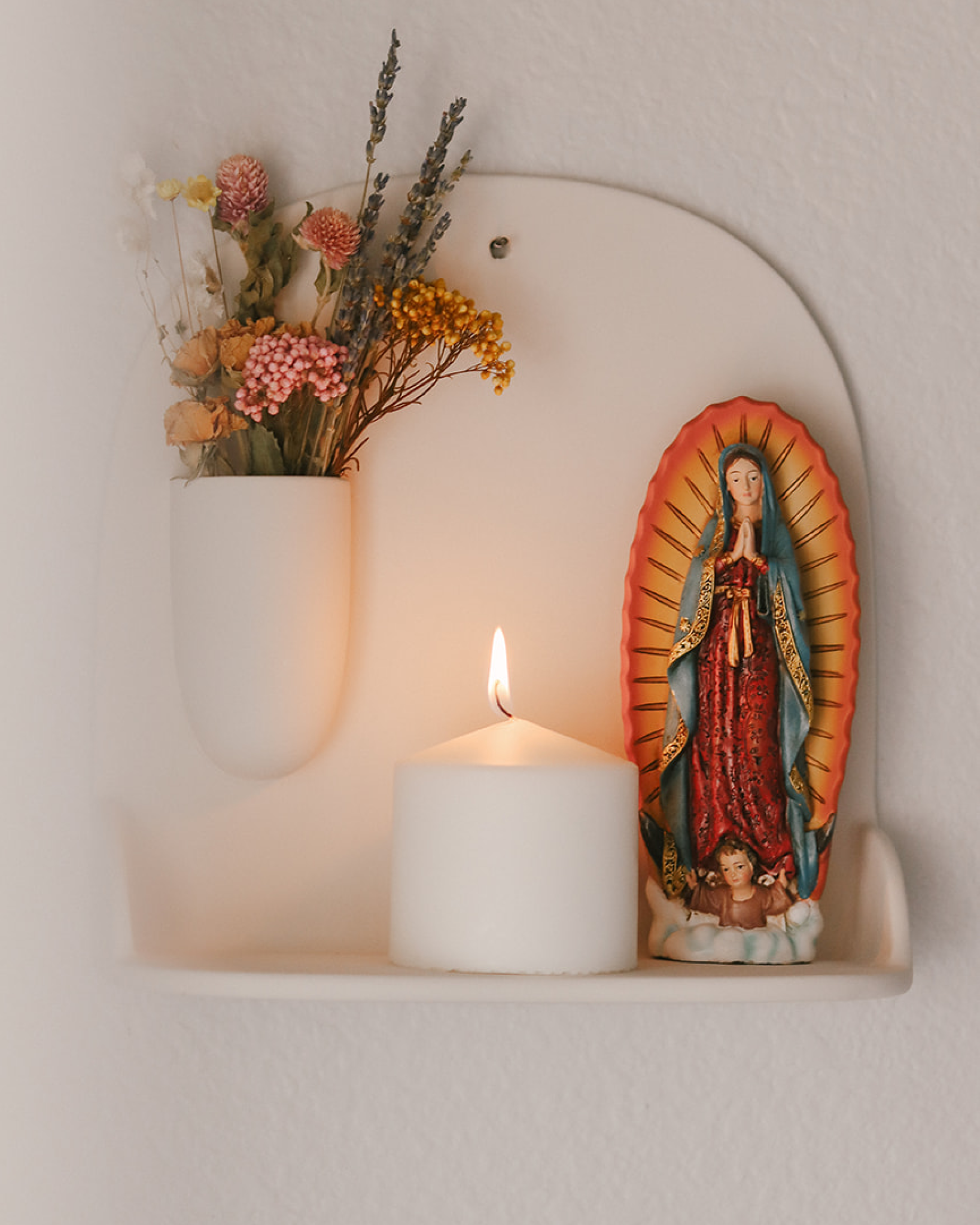 Ceramic Altar – Be A Heart